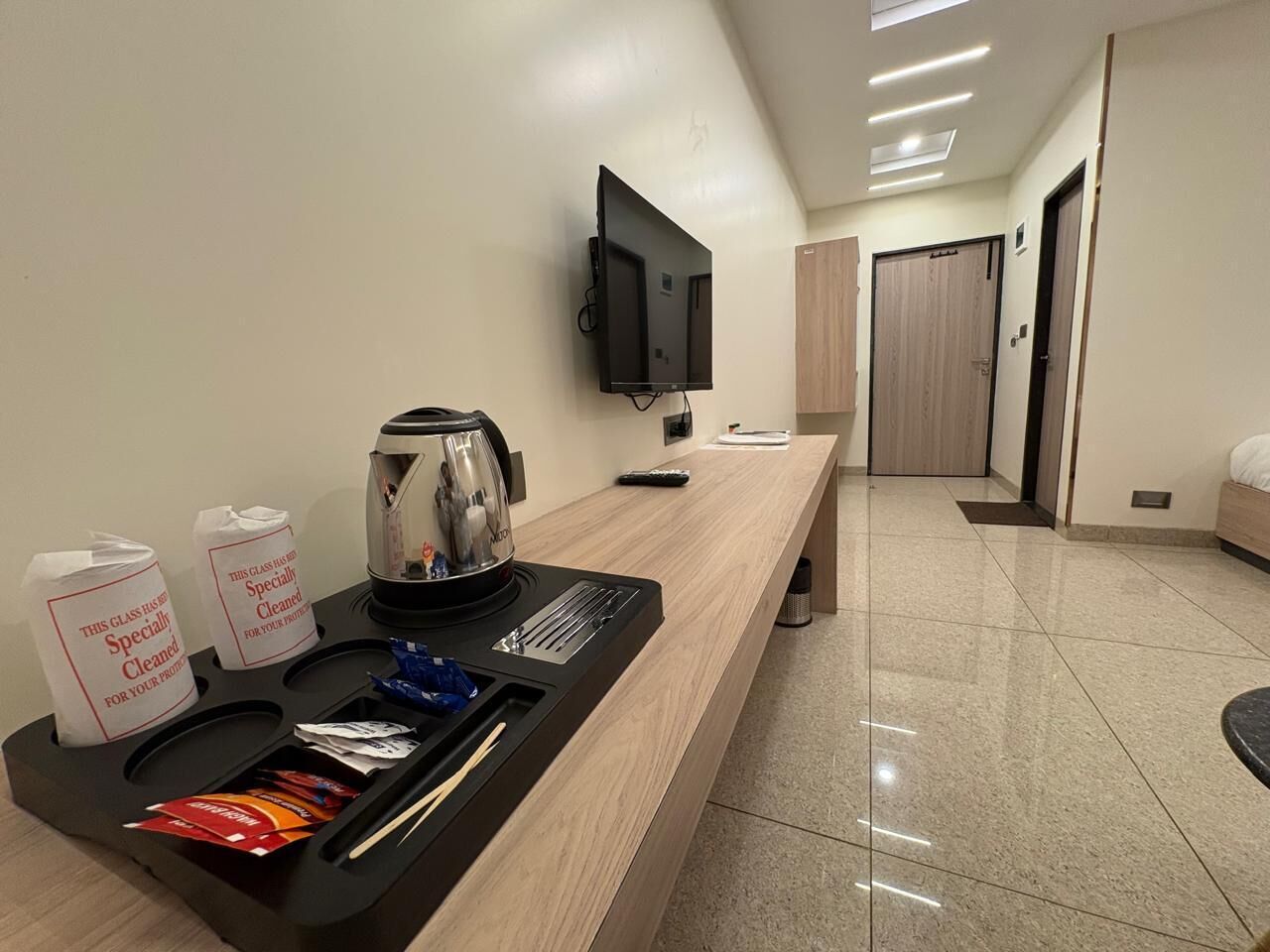 Quarto Duplo Familiar | Wi-fi grátis, roupa de cama fornecida 