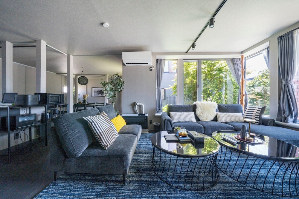 Groundbloom Yig Stay - Furano