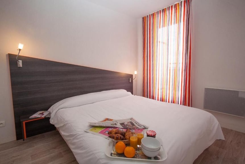 Charming Apartment W/ Kitchenette Steps From Vibrant Market & Metro - Vigneux-sur-Seine