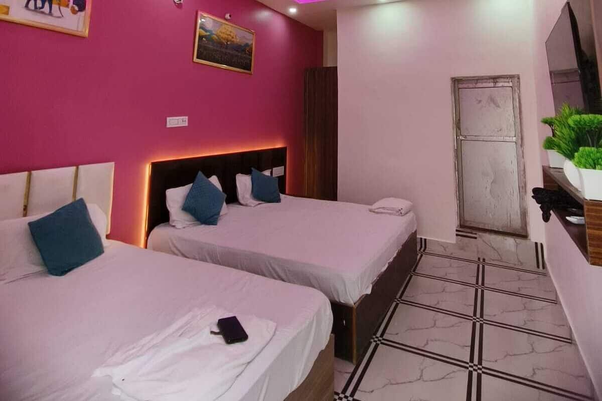 Quarto Familiar | Camas desdobráveis, Wi-fi grátis, roupa de cama fornecida