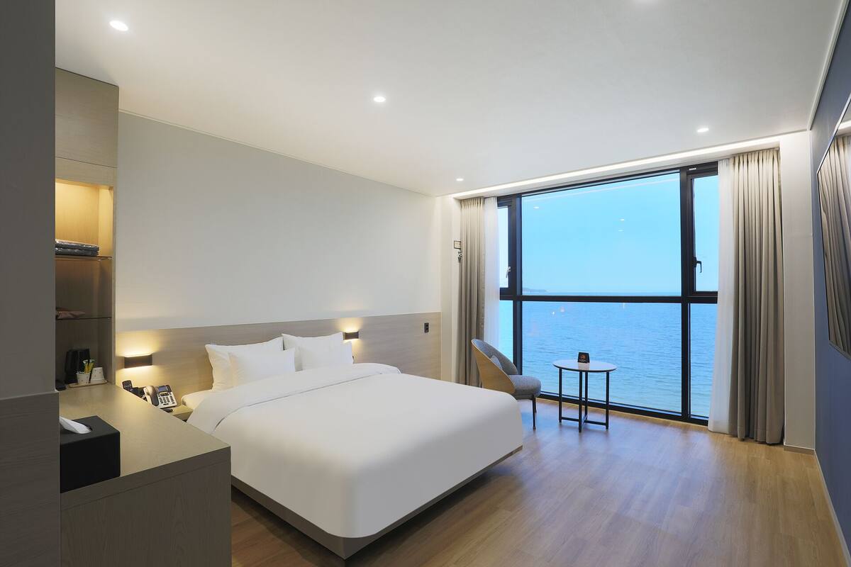 Ocean Double | Individualmente decorados, individualmente mobiliados, Wi-Fi de cortesia