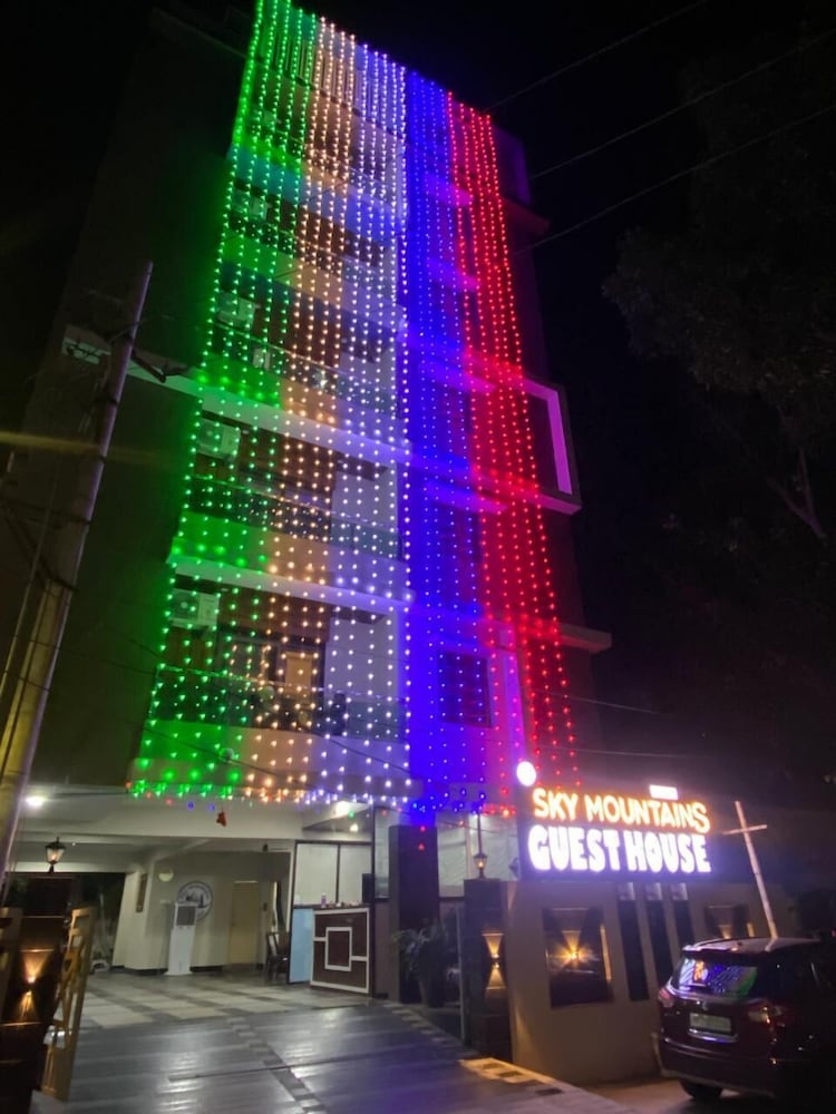 Sky Mountains Guest House - Visakhapatnam