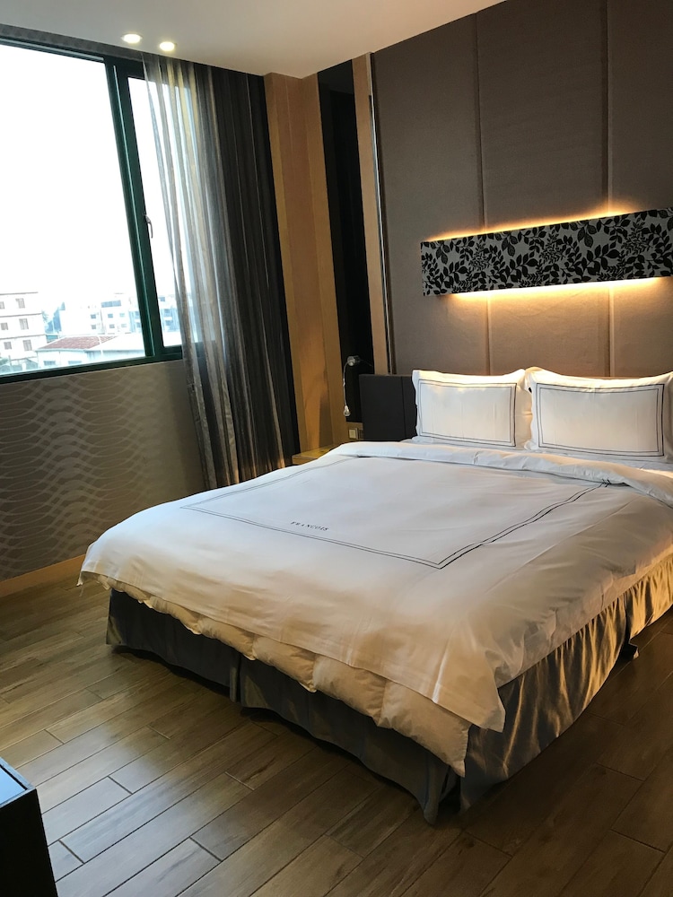 Yunlin Business Hotel - 虎尾鎮