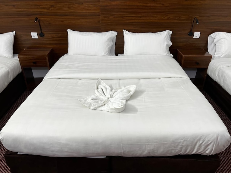 Charming Hotel In Enchanting Madina With Fitness Room - Madinah