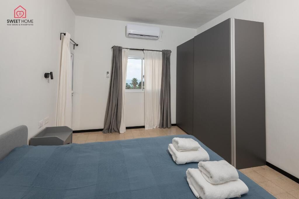 Apartamento Superior, varanda, vista para o mar | Cortinas/cortinados opacos, ferro/tábua de engomar, Wi-fi grátis 