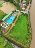 Fachada da propriedade