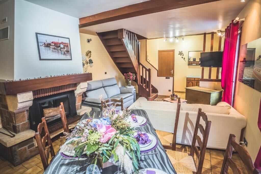 Gîtes Chez Pat, Une Maison En Pleine Campagne à Proximité Des Plages - Labouheyre