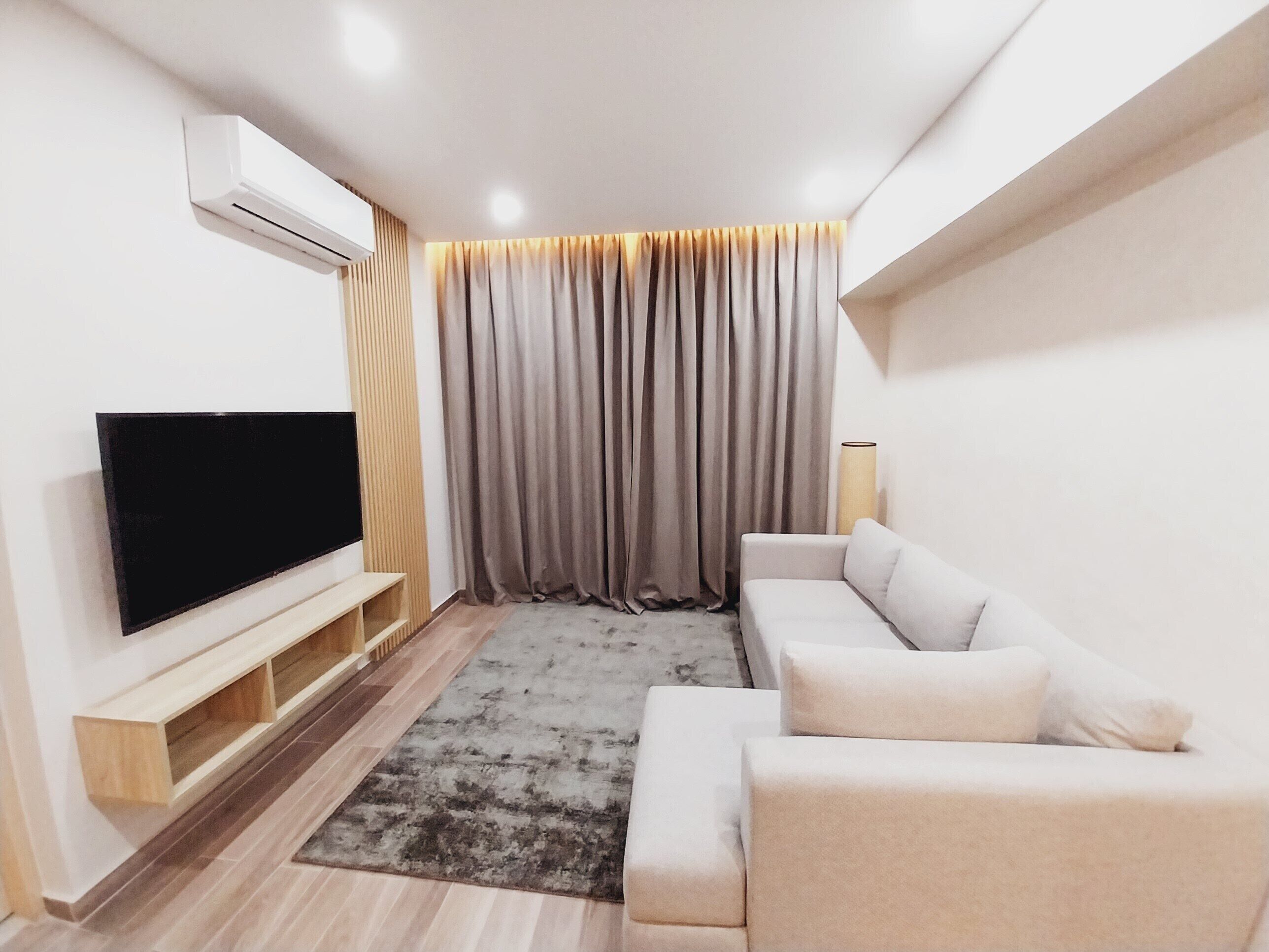 Welcome To La Casa Residence Where Luxury Meets Convenience. - 레이크 뷰