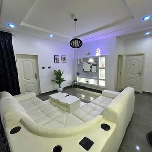 Apartamento de Luxo, varanda, Vista para a cidade | Sala de estar