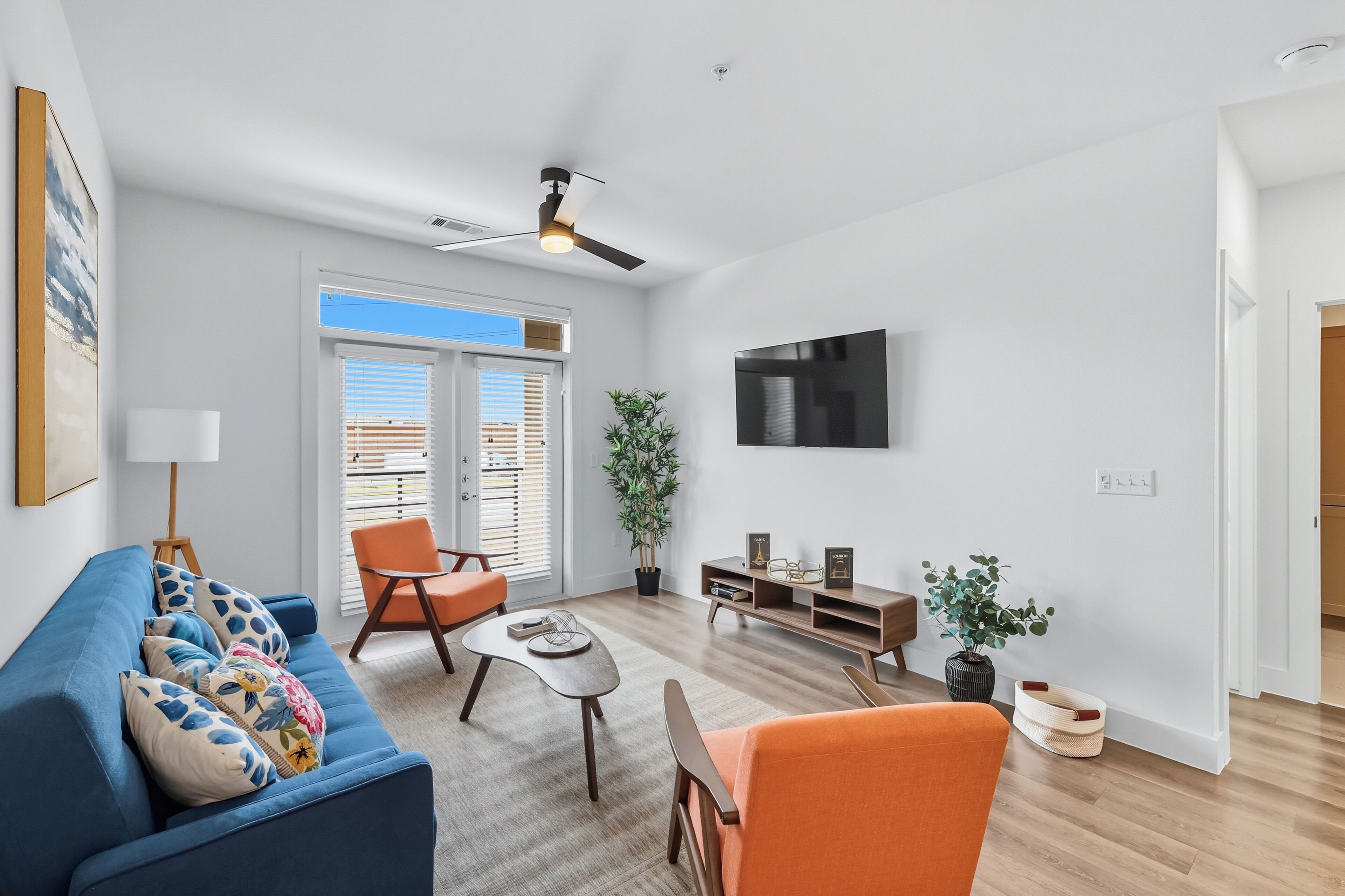 G01 Luxury Living Dt Forth Worth 2bd2b Resort Style Amenities, Golf Sim - Fossil Creek Boulevard – Fort Worth
