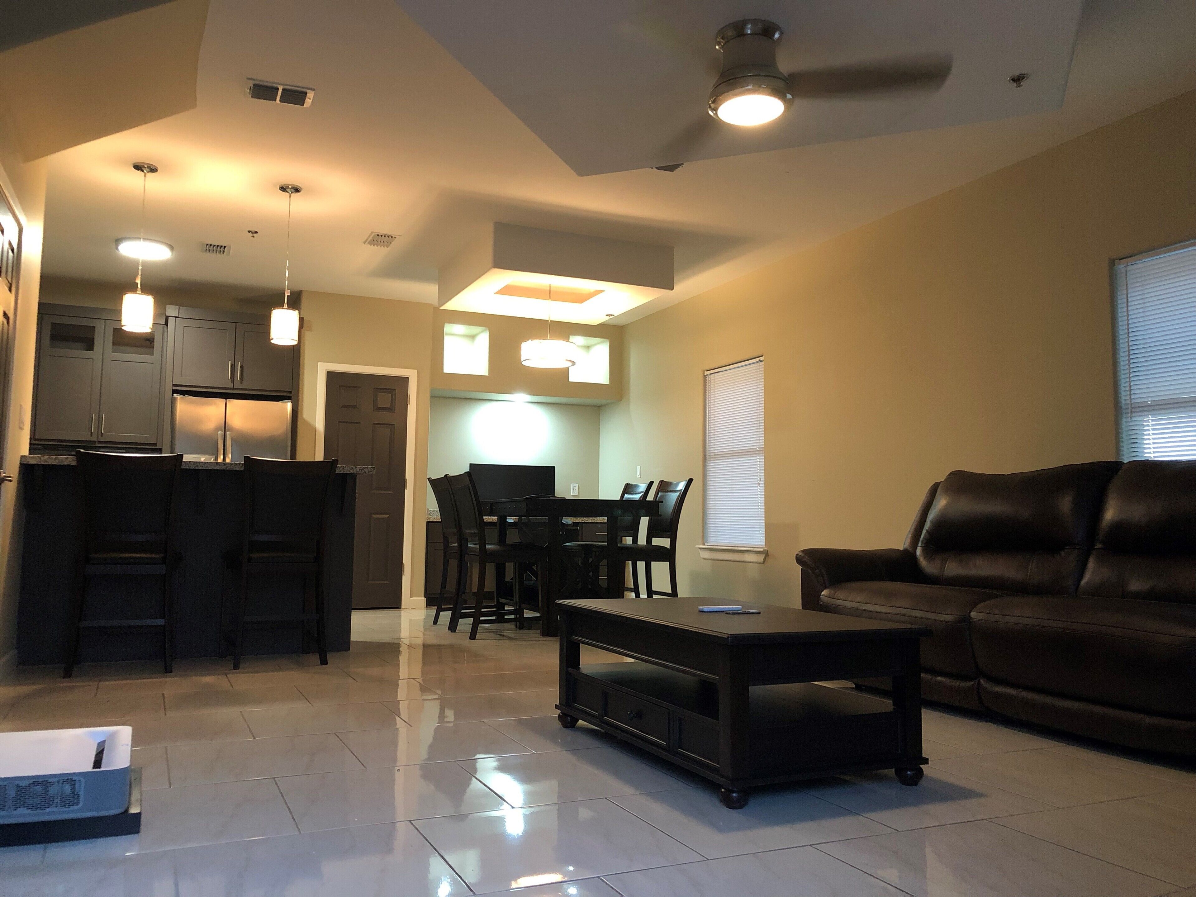 Relax & Enjoy In Our Spacious Townhome Getaway! - McAllen, TX