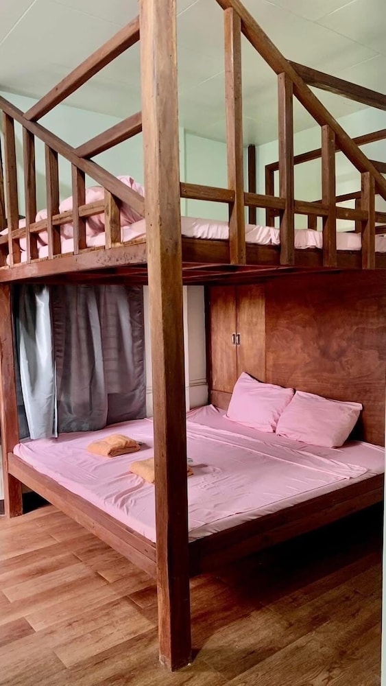 Mischa Hostel - Panglao