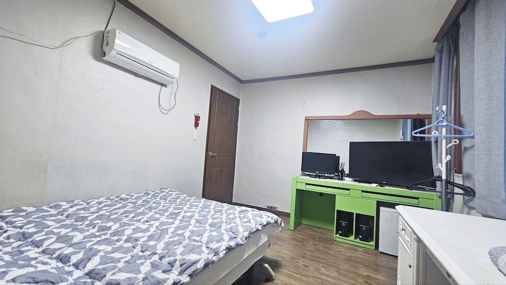 삼우장 모텔 - 상남동