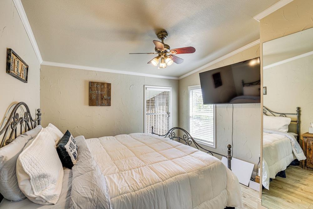 Lakefront Escape w/ Game Room & Dock in Mabank! - Henderson County | Vrbo