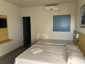 Quarto Duplo Standard