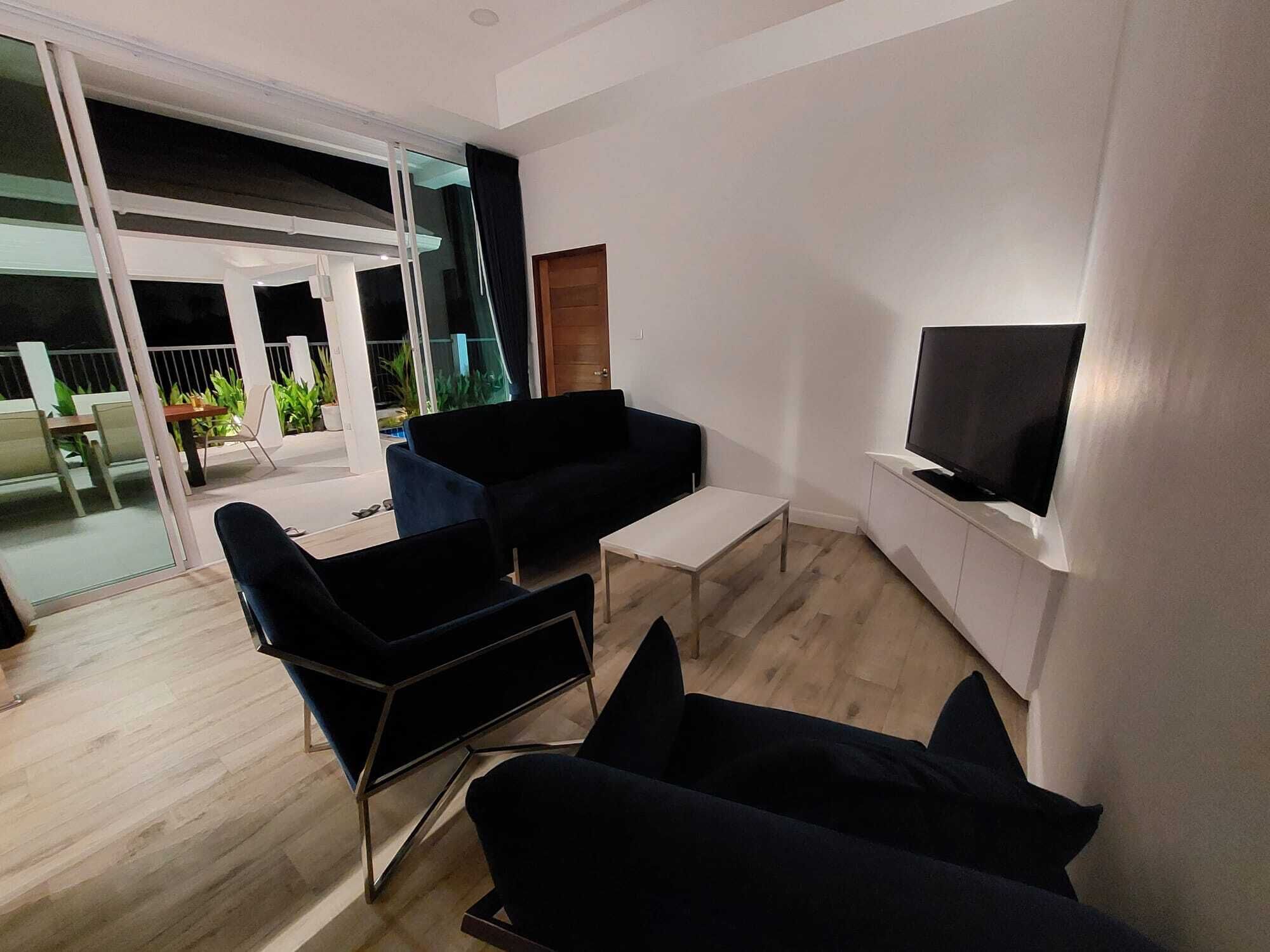 3 Bed Green Lung Pool Villa Surrounded By Nature - Bangkok