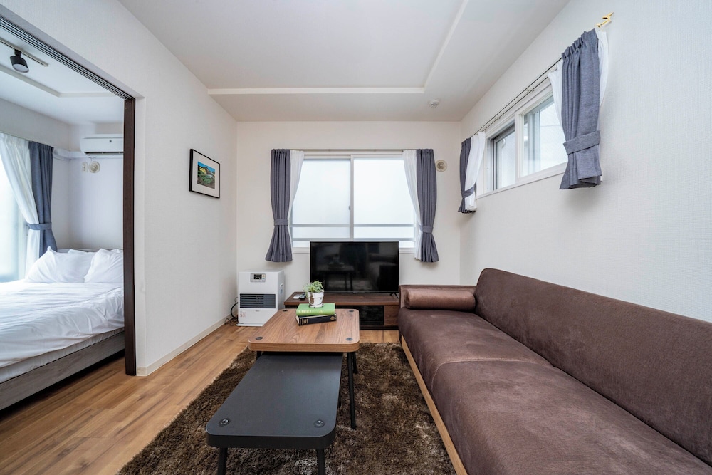 Anax Nord 203 - Sapporo