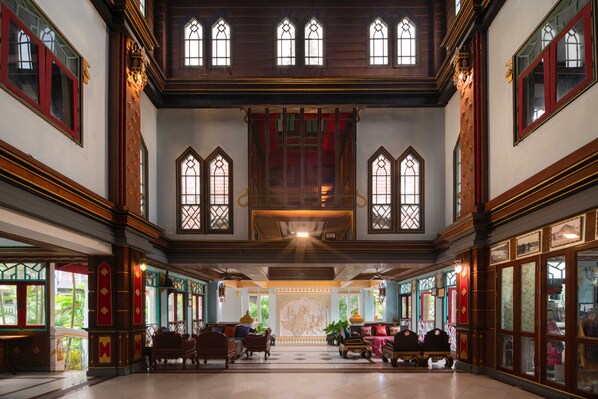 Entrada (vista interior)