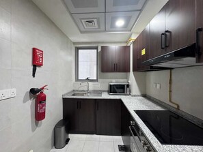 Apartamento standard, 2 quartos | Wi-Fi de cortesia, roupa de cama