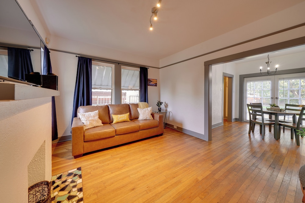 4 Mi To Downtown! Cozy Bungalow In San Antonio - Texas