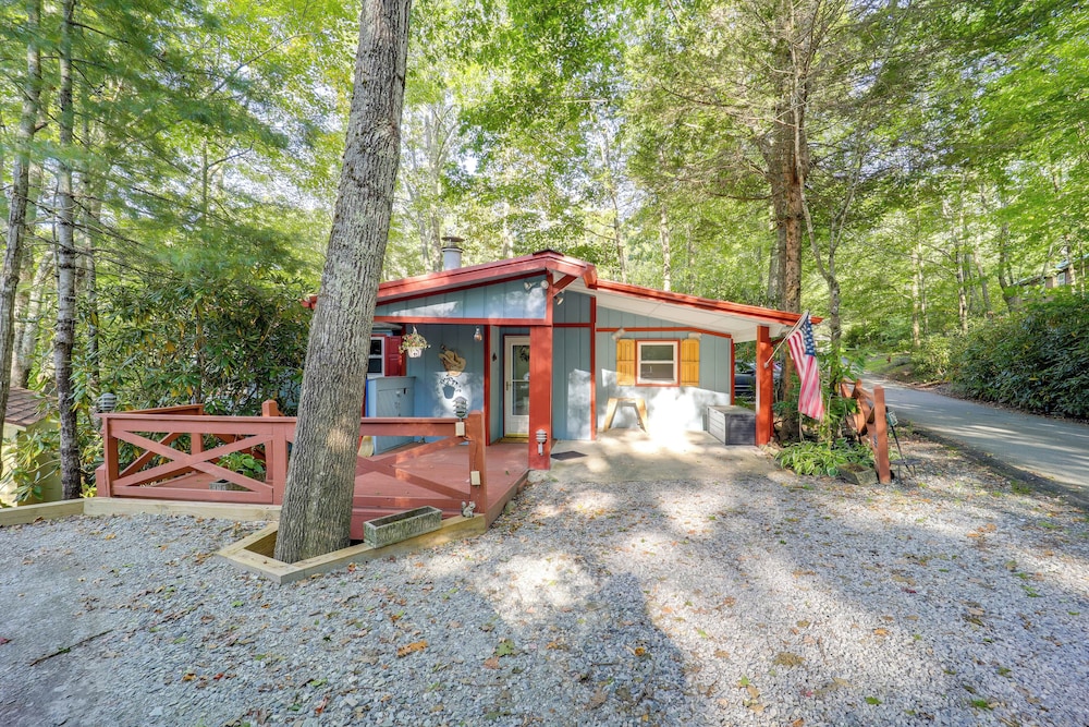 Mtn Home W/ Deck & Community Amenities In Newland - Linville, NC