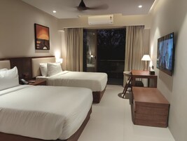 Sattva room with valley view and balcony | Roupa de alta qualidade, minibar, ferro/tábua de engomar, Wi-fi grátis 