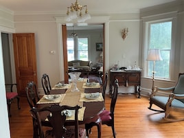 Pequeno-almoço preparado no momento diário incluído