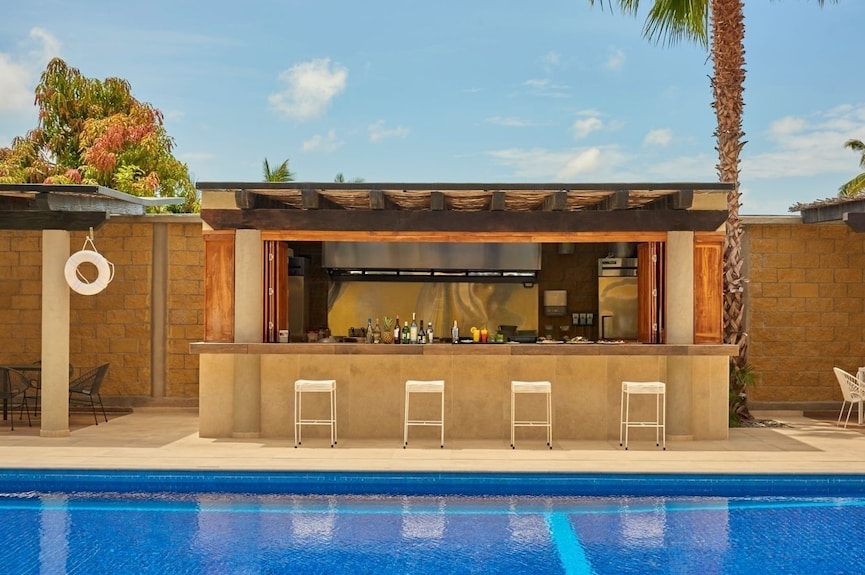 Sun, Sand & Cabo Fun | Walk To Beach, Nightlife & Water Tours - 3 Units - Cabo San Lucas