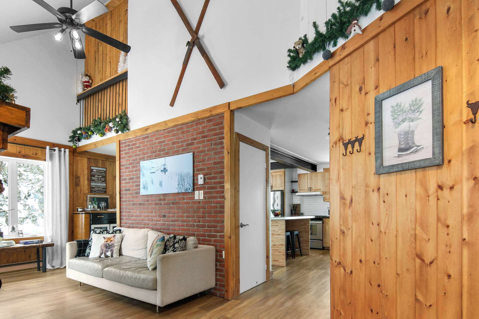 Renard| Tavata Chalets | Valinouët - Quebec