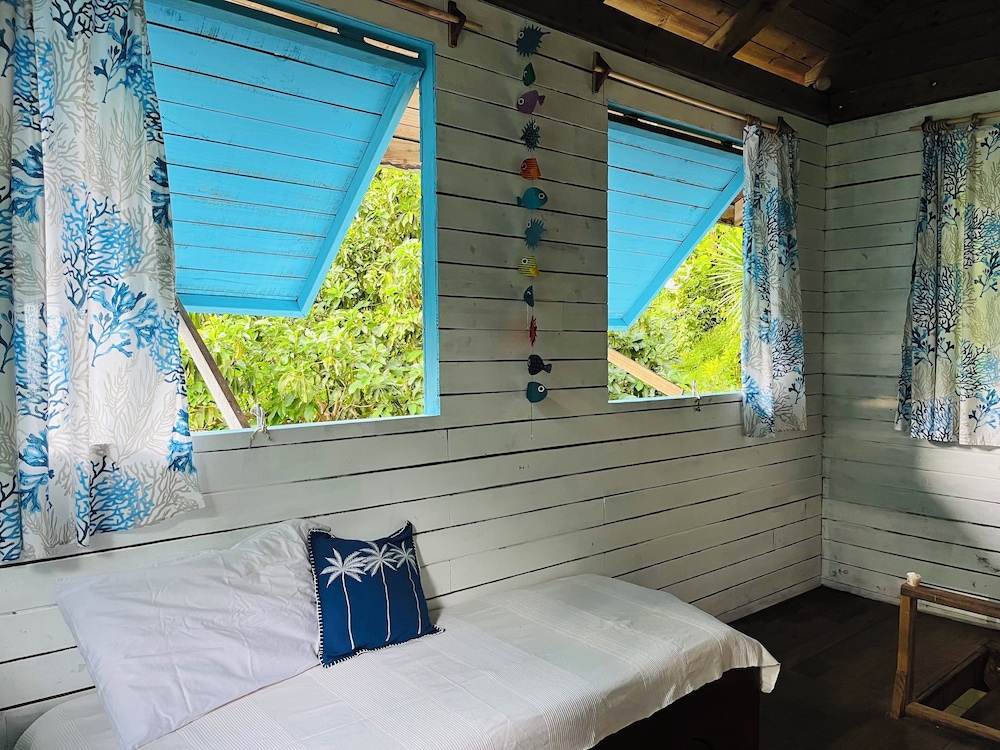 Maison En Bois - French Polynesia