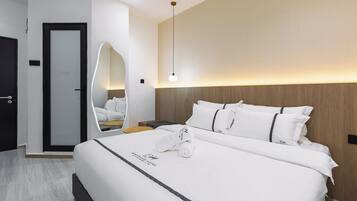 Quarto Standard, 1 cama king-size, não fumadores | Wi-fi grátis