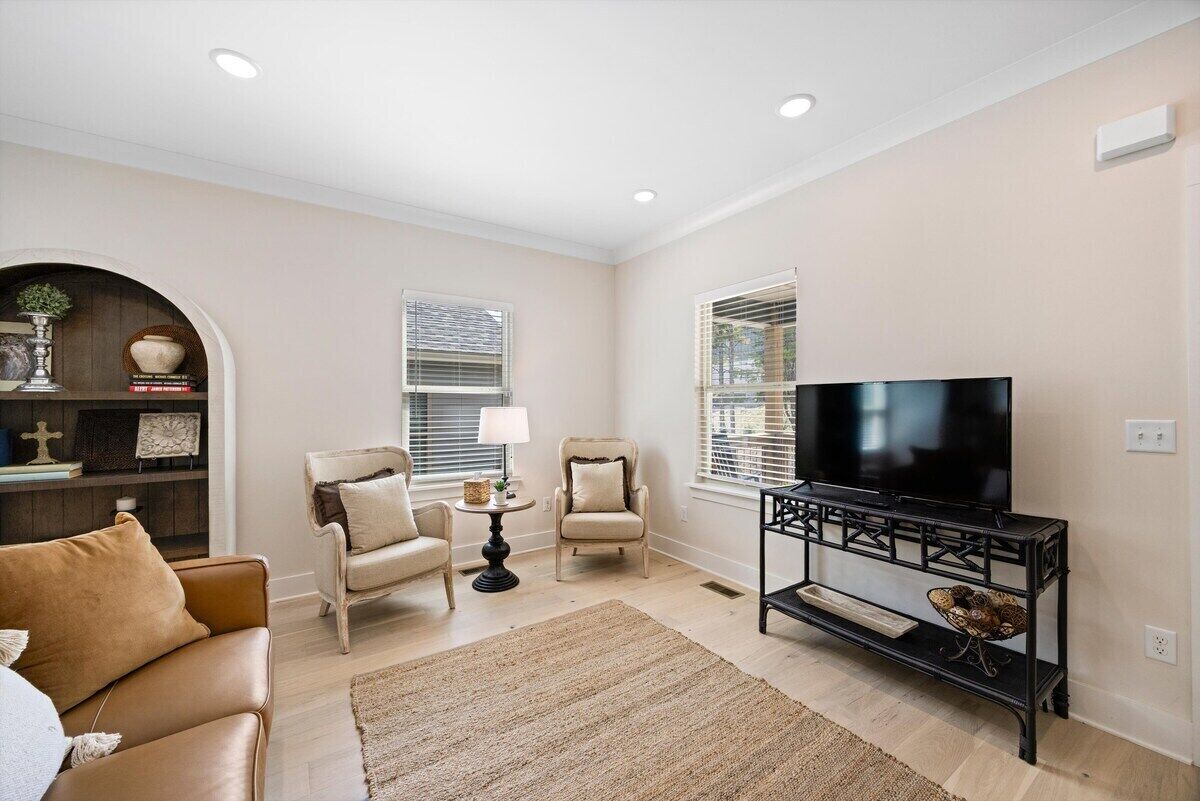 Bluebird Cottage | Close To Downtown | Sleeps 4 - Chattanooga, TN