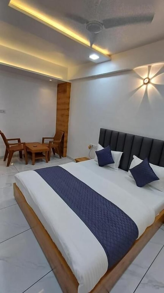Hotel The Grand Jashi Residency - Patan