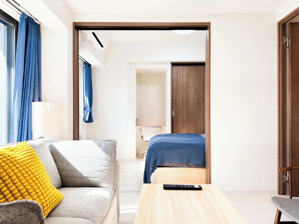Triphome Tokyo Sugamo 2024 New 3 mins 2 stations - Tokyo | Vrbo