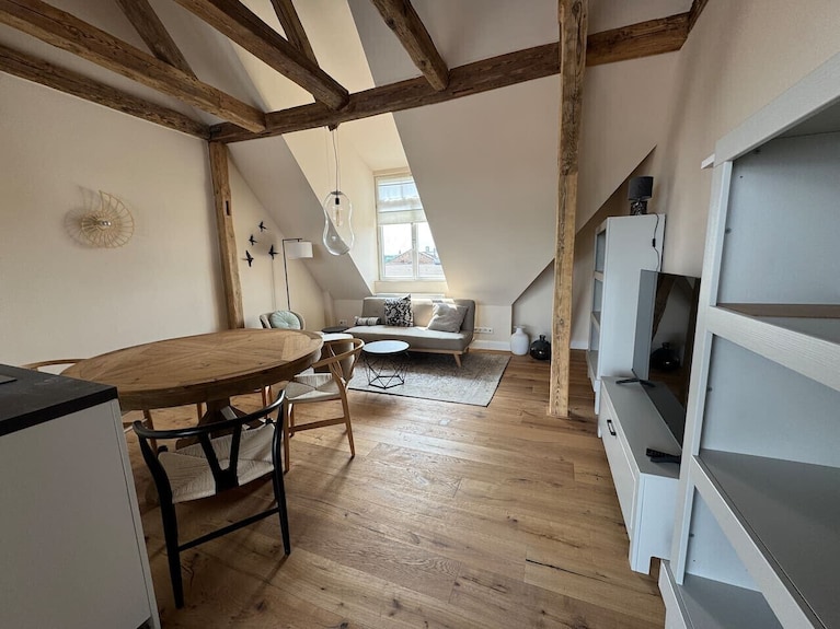 Engelhaus*dreamlike Attic Apartment For 2, Near Main Station - Stein