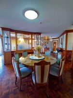 Cobertura com design assinado, 5 quartos | Vista para a cidade