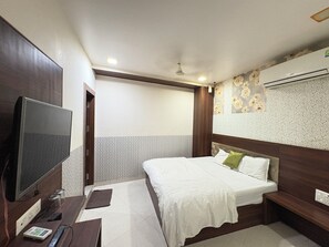 Quarto Superior | Wi-fi grátis, roupa de cama fornecida