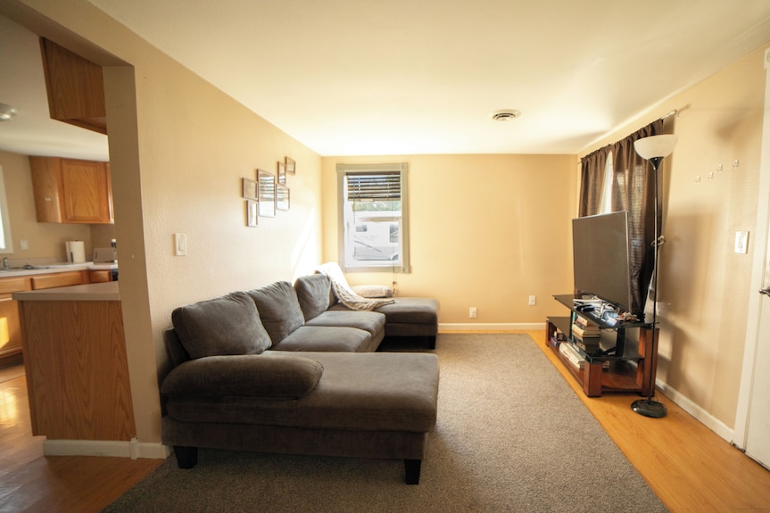 Budget Friendly 3 Br Stay In Billings Heights - Lake Elmo State Park, Billings