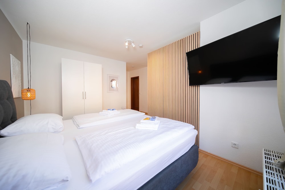 Favorite Stays: StudioM w/ Balcony | Kitchen | Trade Fair - Furth-Süd ...