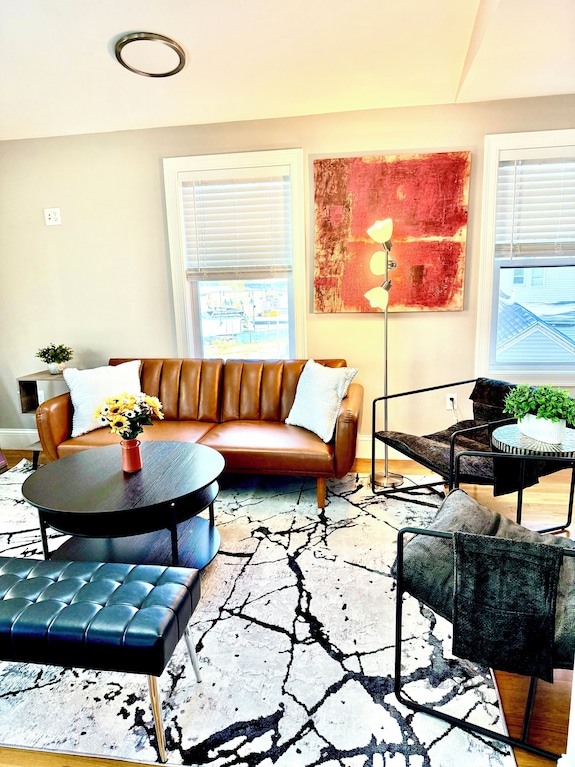 Chic 3br1.5ba City Stay - Near T + Parking - South End - Boston