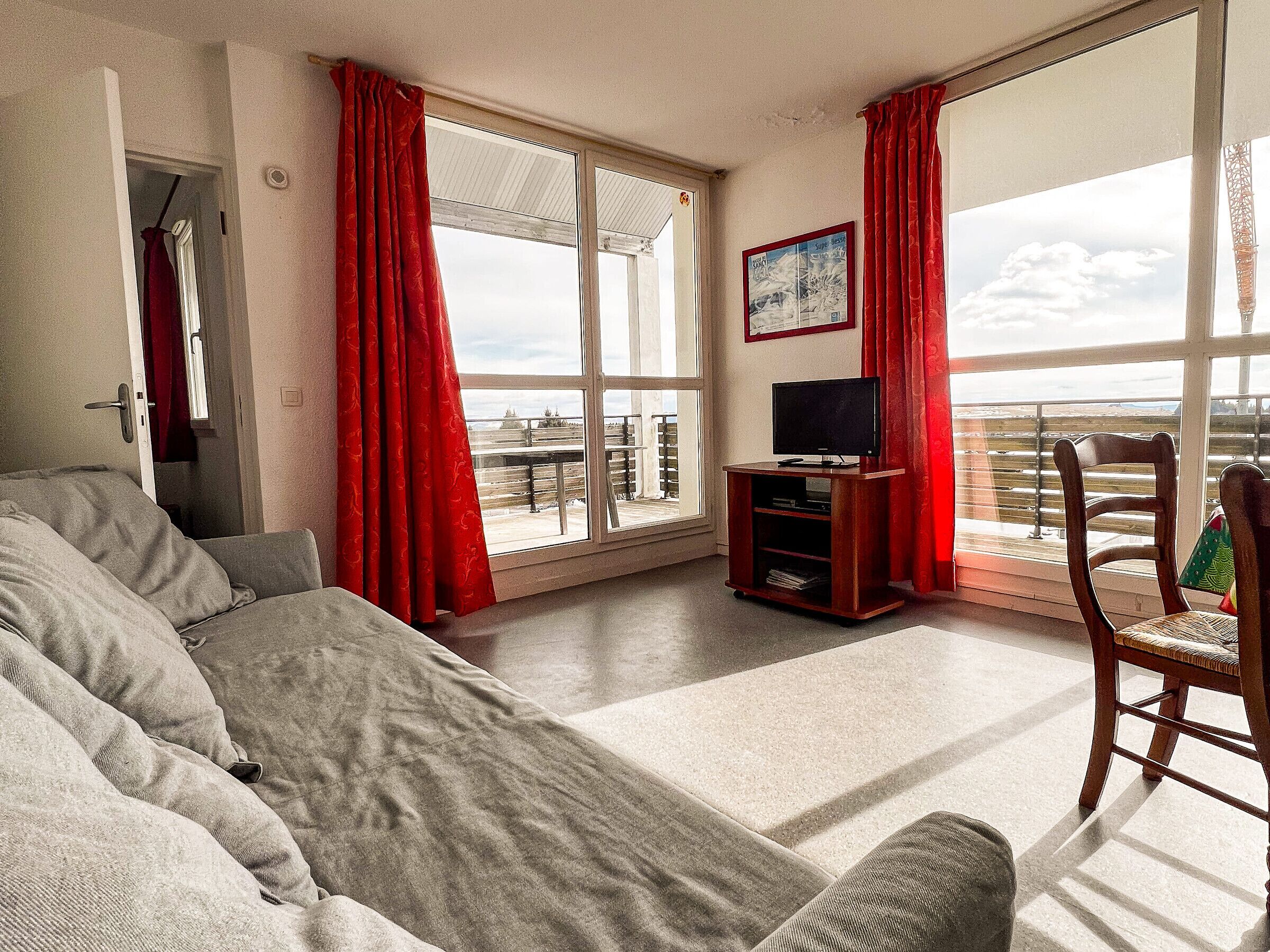 Appartement Spacieux Pour 7, Proche Des Pistes à Super Besse - Lac des Hermines