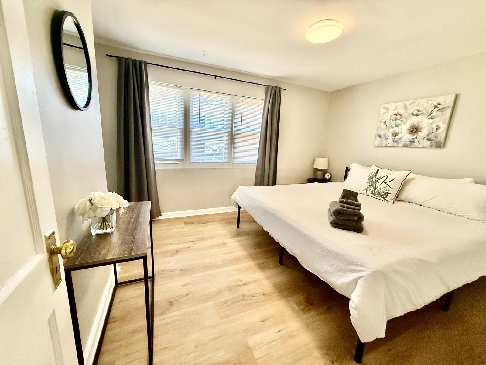 Prime Spot Near Blackstone And Dundee - Bellevue, NE