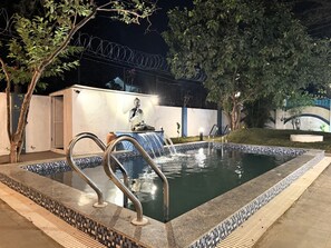 Piscina externa