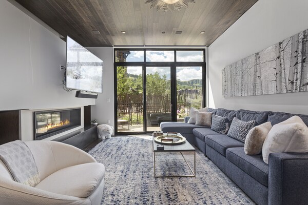 One Empire Pass Lodge At Deer Valley Resort - Two Bedroom Residence #105 2 Condo - Utah