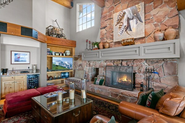 Stag Lodge At Deer Valley Resort - Three Bedroom Residence With Loft And Spa #14 3 Condo -