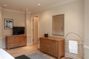 Condo, 1 quarto | 1 quarto, ferros/tábuas de passar roupa, Wi-Fi de cortesia