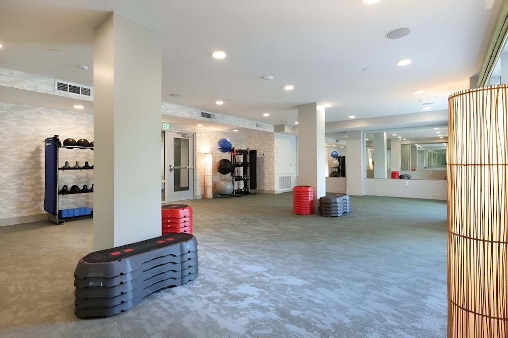 Modern Retreat 10 Min From Disneyland With Pool Gym - 샌타애나