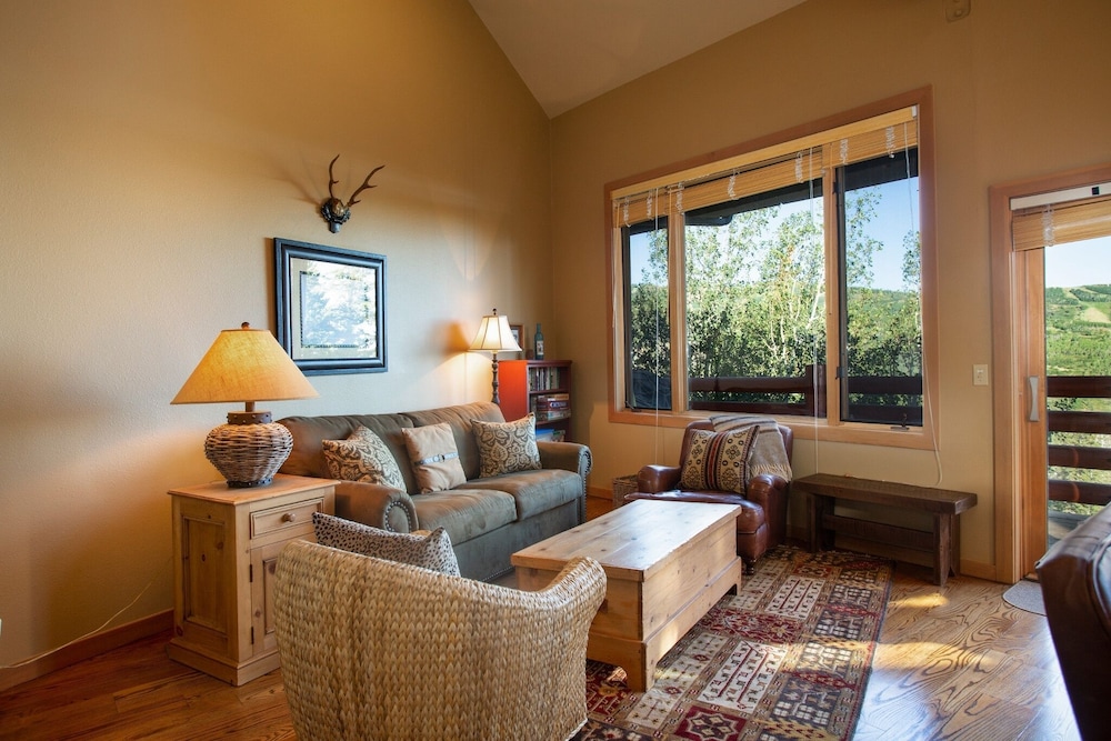 Enclave At Deer Valley Resort - Three Bedroom Condo With Hot Tub #1 3 Condo - Park City, UT