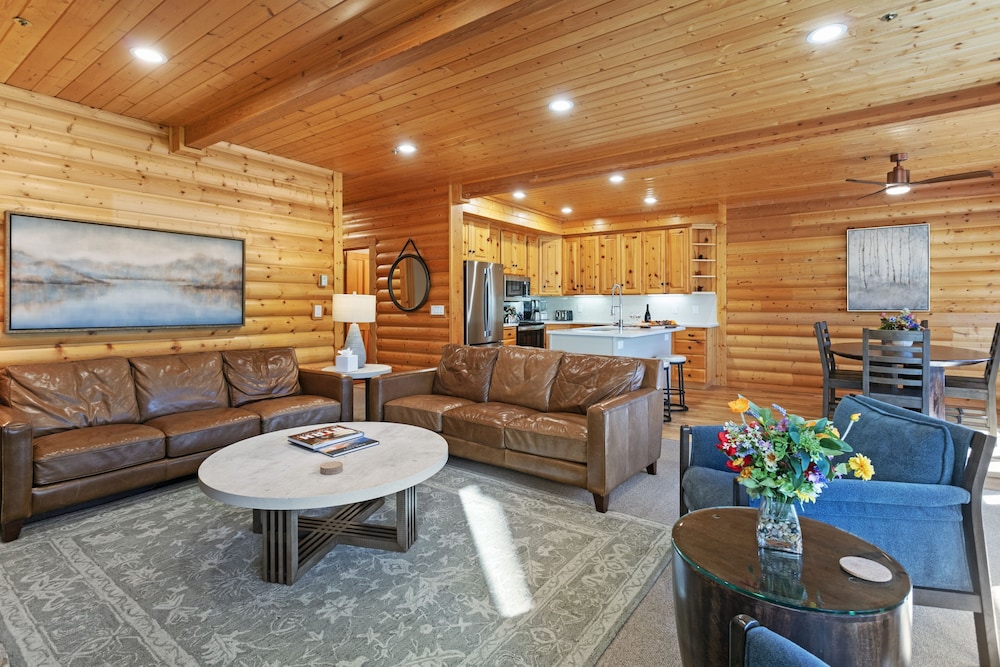 Bristlecone At Deer Valley Resort - Three Bedroom Condo With Hot Tub #201 3 Condo - Park City, UT