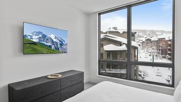 Apartamento em Condomínio Fechado, 3 quartos | 3 quartos, ferro/tábua de engomar, Wi-fi grátis